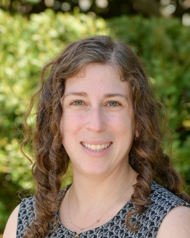 Debbie Apple - Beaver Country Day School