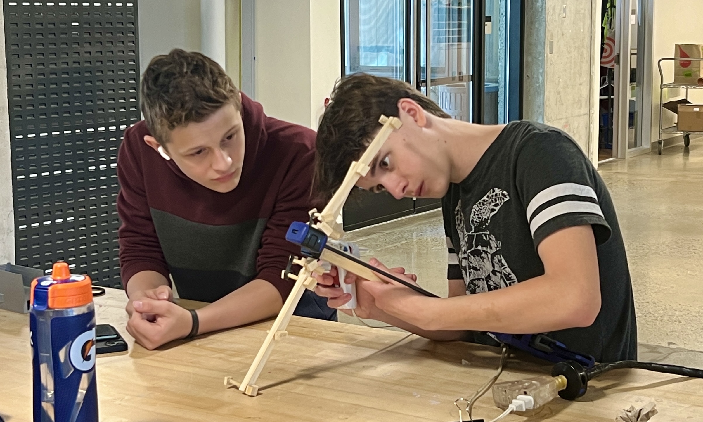 Physics students create marshmallow launchers - Beaver Country Day School