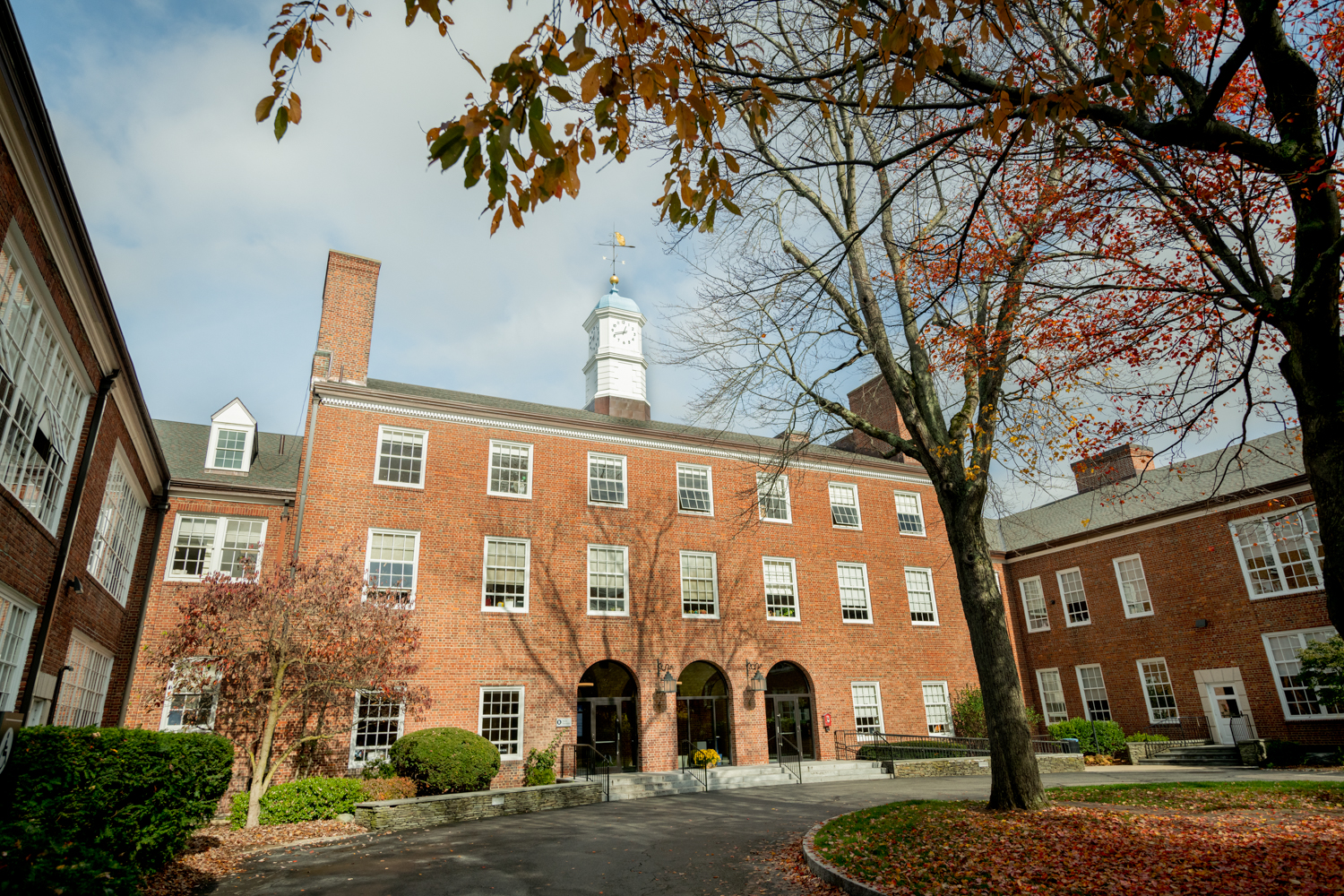 2021-2022 major dates calendar now available - Beaver Country Day School