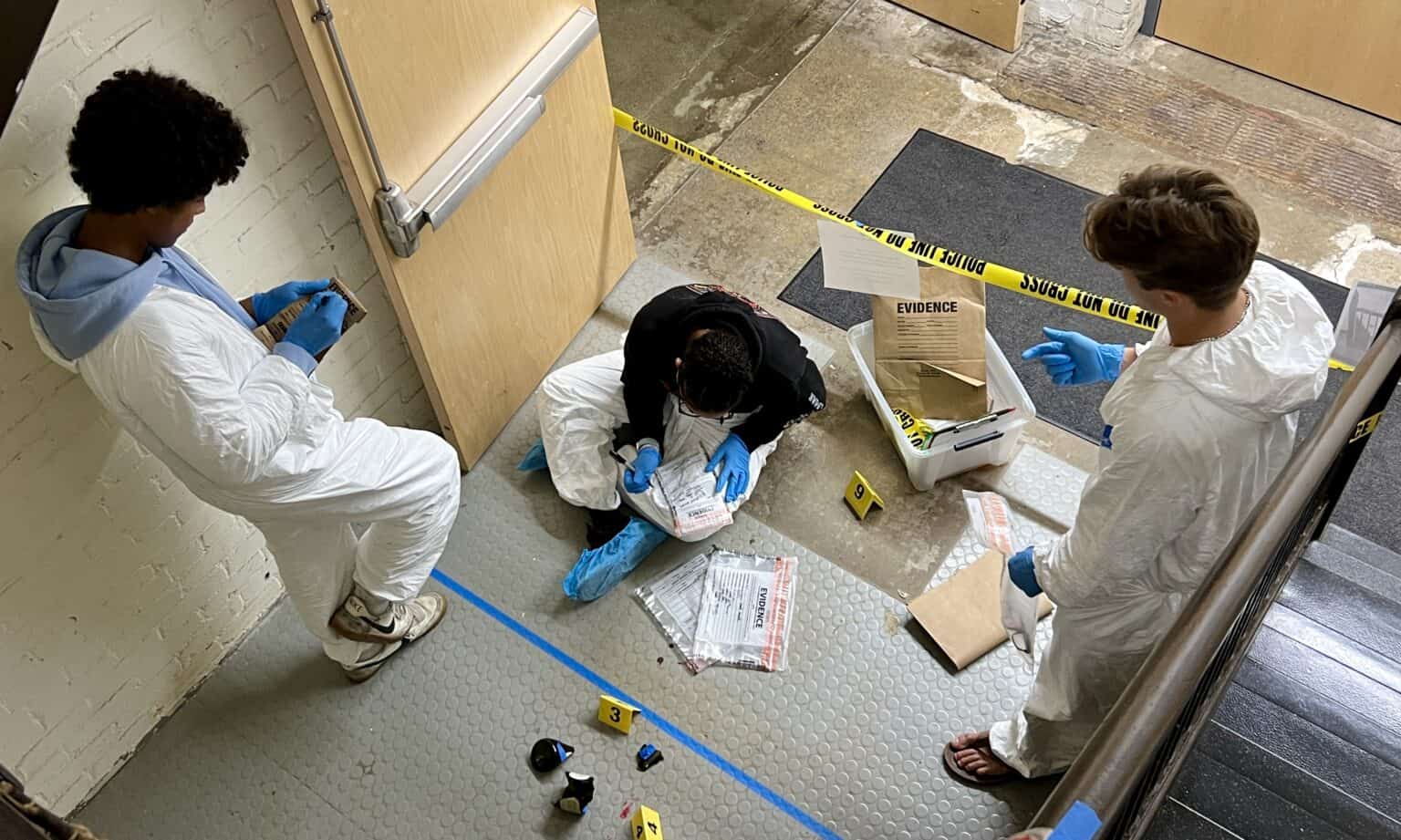 Forensic Science: Students investigate fake crime scenes - Beaver ...